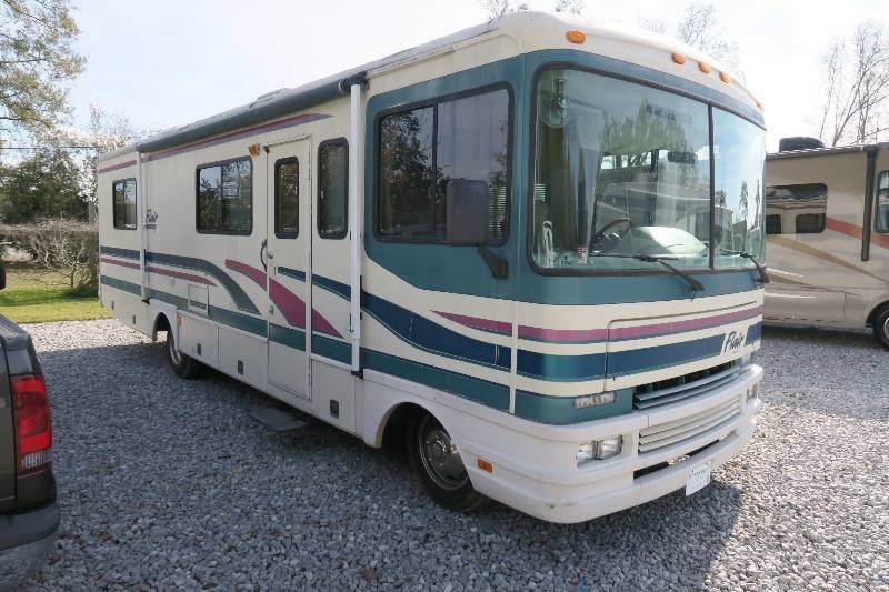 USED 1995 FLEETWOOD FLAIR 30H - Overview | Berryland Campers
