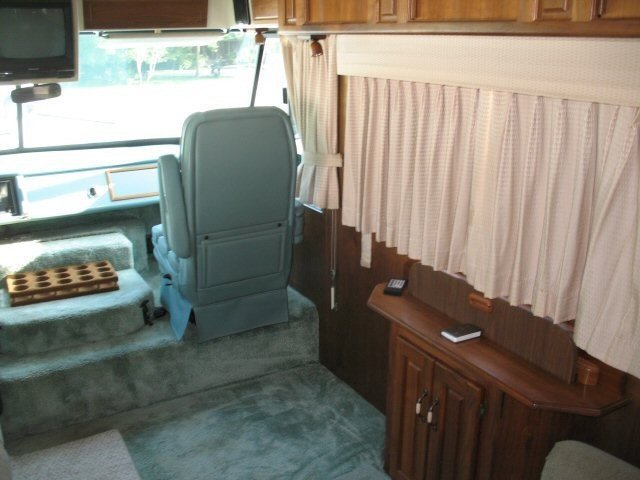 USED 1990 FORETRAVEL GRAND VILLA - Overview | Berryland Campers