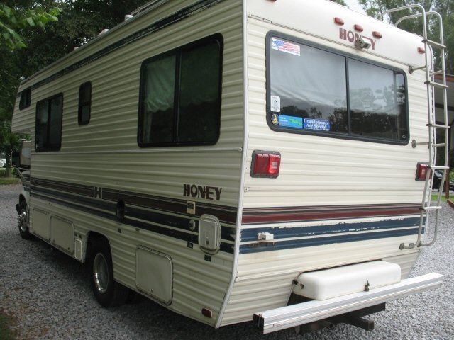 USED 1989 HONEY HONEY 26 - Overview | Berryland Campers