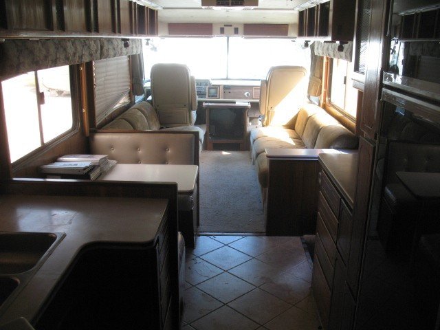 USED 1987 FORETRAVEL GRAND VILLA 40 - Overview | Berryland Campers