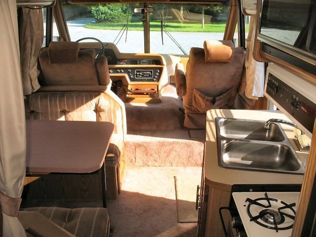 USED 1986 WINNEBAGO ELANDAN WCP26ET - Overview | Berryland Campers