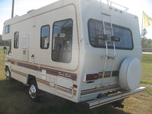 USED 1985 WINNEBAGO MINI WINNIE MINNIE - Overview | Berryland Campers