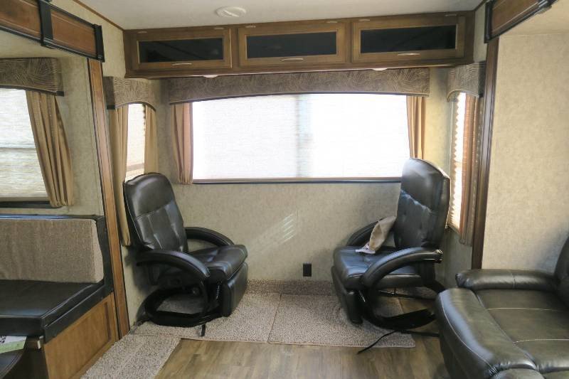 NEW 2018 FOREST RIVER WILDCAT 30GT - Overview | Berryland Campers