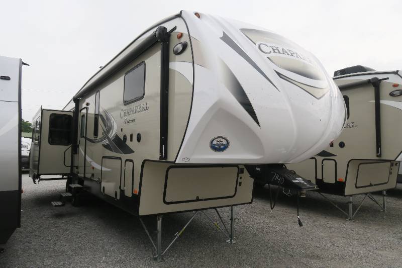 NEW 2018 COACHMEN CHAPARRAL 360IBL - Overview | Berryland Campers