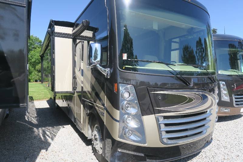 NEW 2018 THOR CHALLENGER 37FH - Overview | Berryland Campers