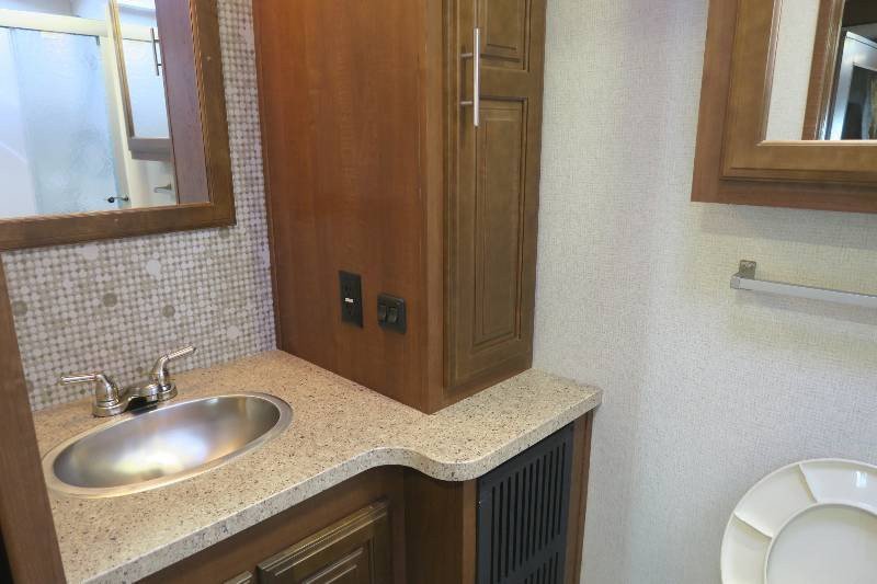 NEW 2017 FOREST RIVER GEORGETOWN 36B5 - Overview | Berryland Campers