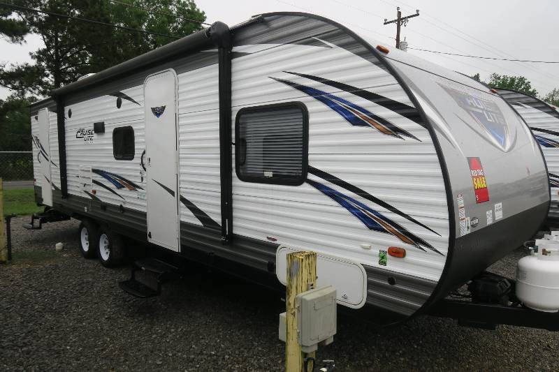 NEW 2017 FOREST RIVER SALEM 263BHXL - Overview | Berryland Campers
