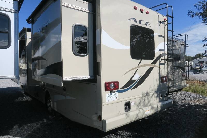 NEW 2017 THOR ACE 30.3 - Overview | Berryland Campers