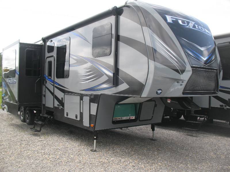 NEW 2016 KEYSTONE FUZION 37116 - Overview | Berryland Campers
