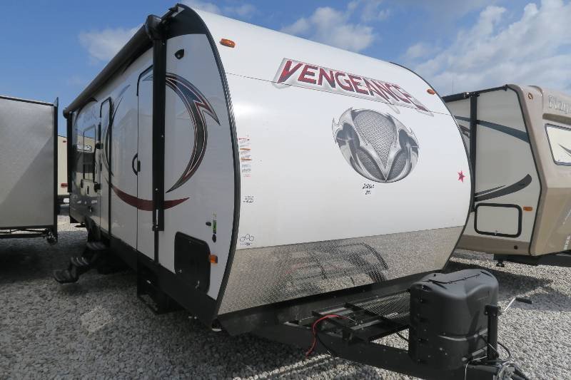 NEW 2016 FOREST RIVER VENGEANCE 25V - Overview | Berryland Campers