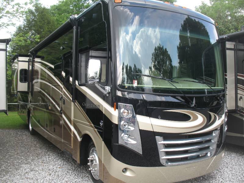 NEW 2015 THOR CHALLENGER 37LX - Overview | Berryland Campers