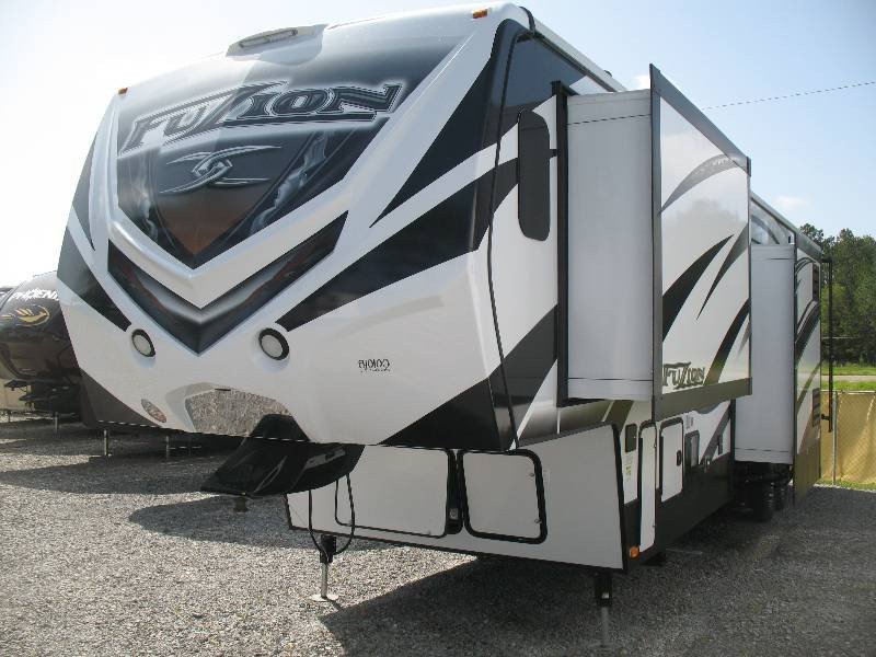 NEW 2015 KEYSTONE FUZION 37115 - Overview | Berryland Campers