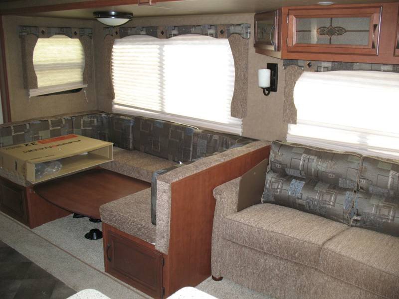 NEW 2014 PALOMINO PUMA 31BHSS - Overview | Berryland Campers