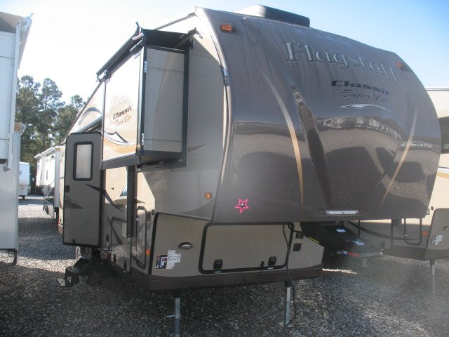NEW 2013 FOREST RIVER FLAGSTAFF 8528TBWS - Overview | Berryland Campers