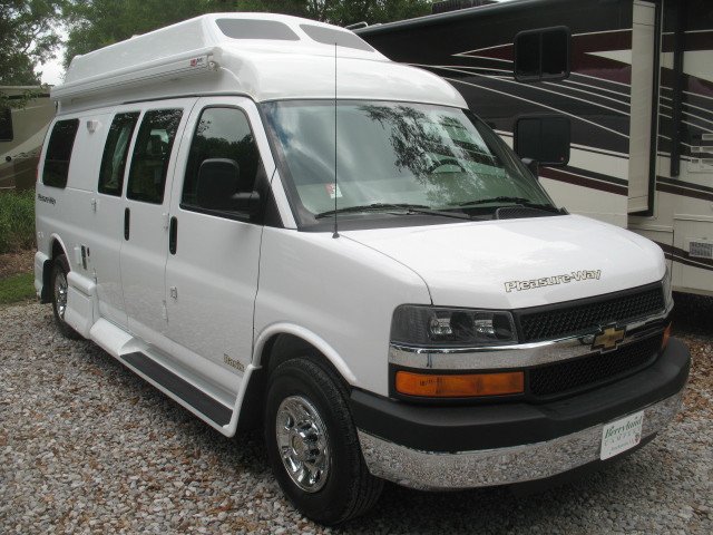 NEW 2013 PLEASURE WAY PLEASURE WAY BASIS 4.8L - Overview | Berryland ...