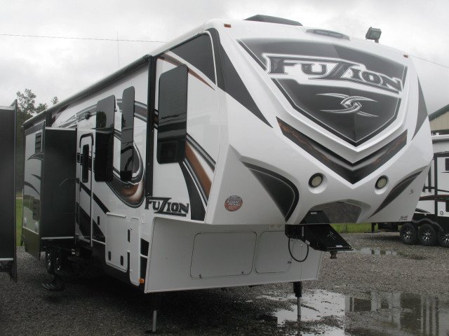 NEW 2013 KEYSTONE FUZION 34213 - Overview | Berryland Campers
