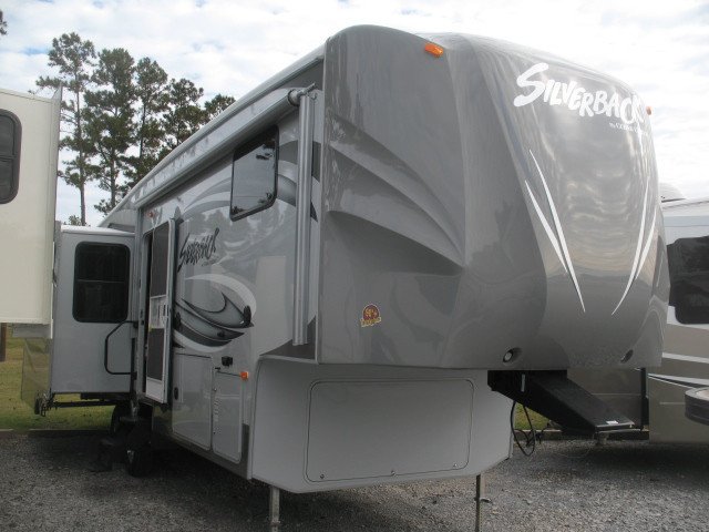 NEW 2013 FOREST RIVER SILVERBACK 29RE - Overview | Berryland Campers