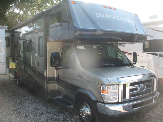 NEW 2012 FOREST RIVER SUNSEEKER 3010DS - Overview | Berryland Campers