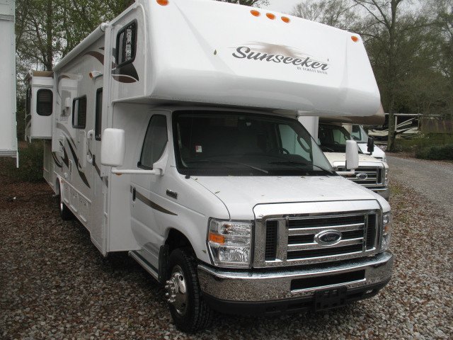 NEW 2012 FOREST RIVER SUNSEEKER 3010DS - Overview | Berryland Campers