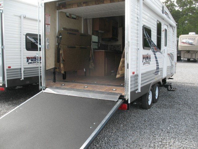 NEW 2012 PALOMINO PUMA 21TFB - Overview | Berryland Campers