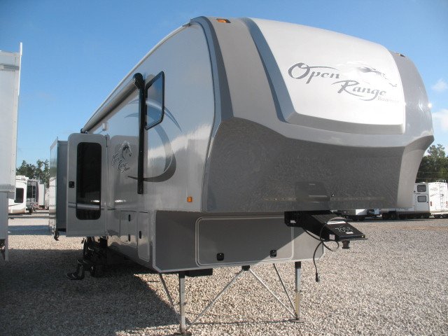 NEW 2012 OPEN RANGE OPEN RANGE RF338 - Overview | Berryland Campers