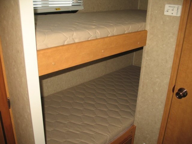 NEW 2011 PALOMINO PUMA 26FBSS - Overview | Berryland Campers