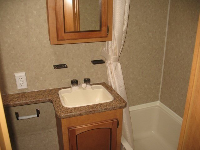 NEW 2011 PALOMINO PUMA 26FBSS - Overview | Berryland Campers