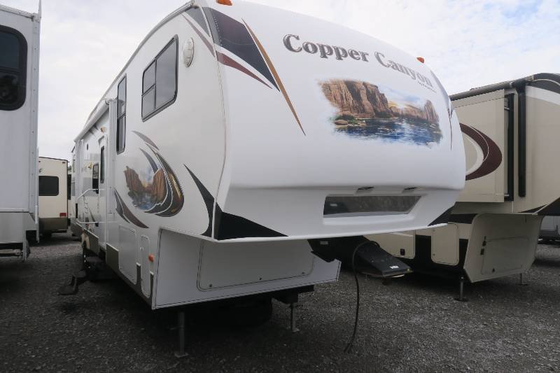 USED 2011 KEYSTONE COPPER CANYON 324BHS - Overview | Berryland Campers