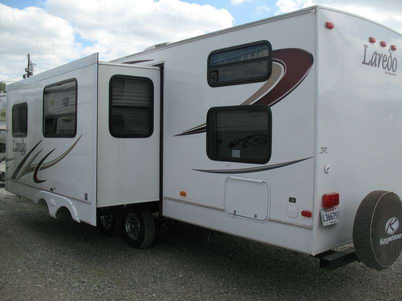 USED 2010 KEYSTONE LAREDO 291TG - Overview | Berryland Campers