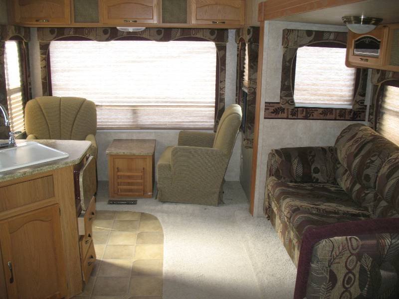 USED 2010 KEYSTONE SPRINGDALE 242 - Overview | Berryland Campers