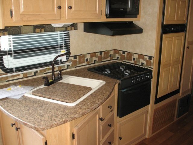 NEW 2009 K-Z INC SPREE 318BHS - Overview | Berryland Campers