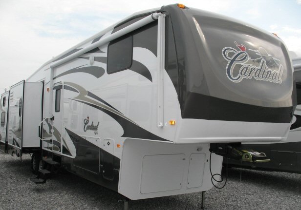 NEW 2009 FOREST RIVER CARDINAL 38BHQS - Overview | Berryland Campers
