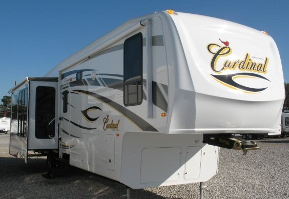 NEW 2009 FOREST RIVER CARDINAL 3300RL - Overview | Berryland Campers