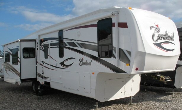 NEW 2009 FOREST RIVER CARDINAL 3515RT - Overview | Berryland Campers