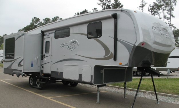 NEW 2009 OPEN RANGE OPEN RANGE 337RLS - Overview | Berryland Campers