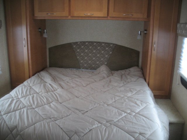 USED 2009 CRUISER RV VIEWFINDER 21FB - Overview | Berryland Campers