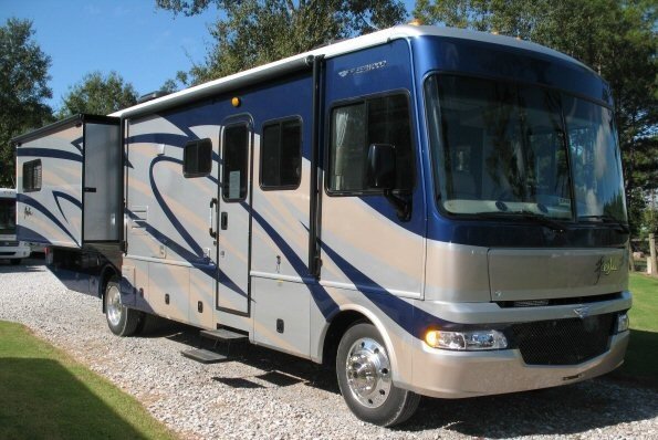 NEW 2008 FLEETWOOD FIESTA LX 34N - Overview | Berryland Campers