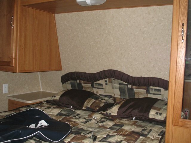 NEW 2008 PALOMINO PUMA 31BHSS - Overview | Berryland Campers