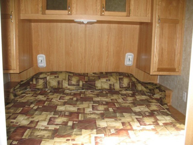 NEW 2008 FOREST RIVER CHEROKEE 30L - Overview | Berryland Campers