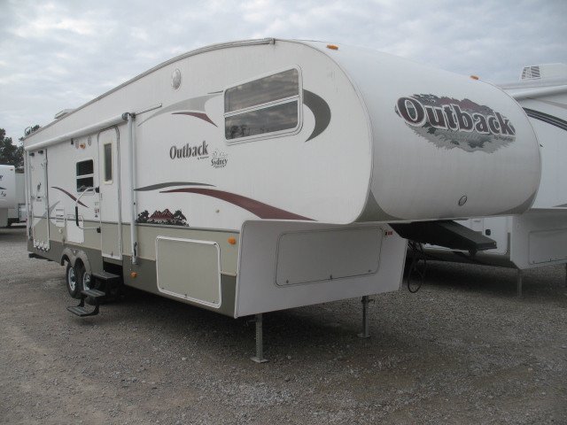 USED 2008 KEYSTONE OUTBACK 31KFW - Overview | Berryland Campers