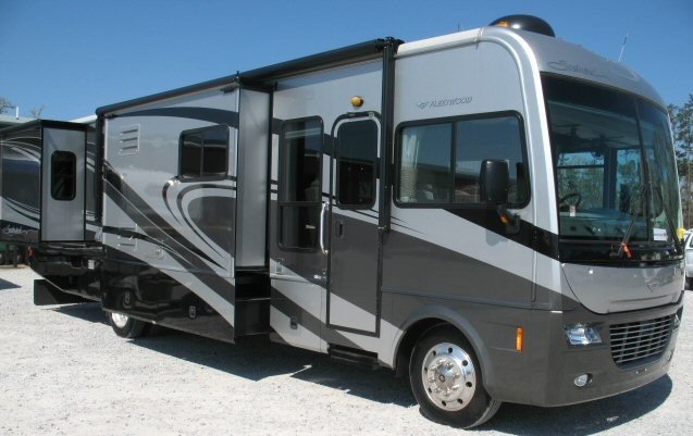 USED 2007 FLEETWOOD SOUTHWIND 37C - Overview | Berryland Campers