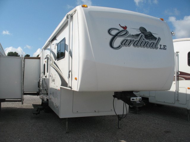 USED 2007 FOREST RIVER CARDINAL 33TBH - Overview | Berryland Campers