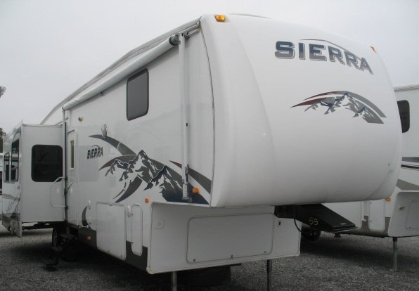USED 2007 FOREST RIVER SIERRA 355RLT - Overview | Berryland Campers