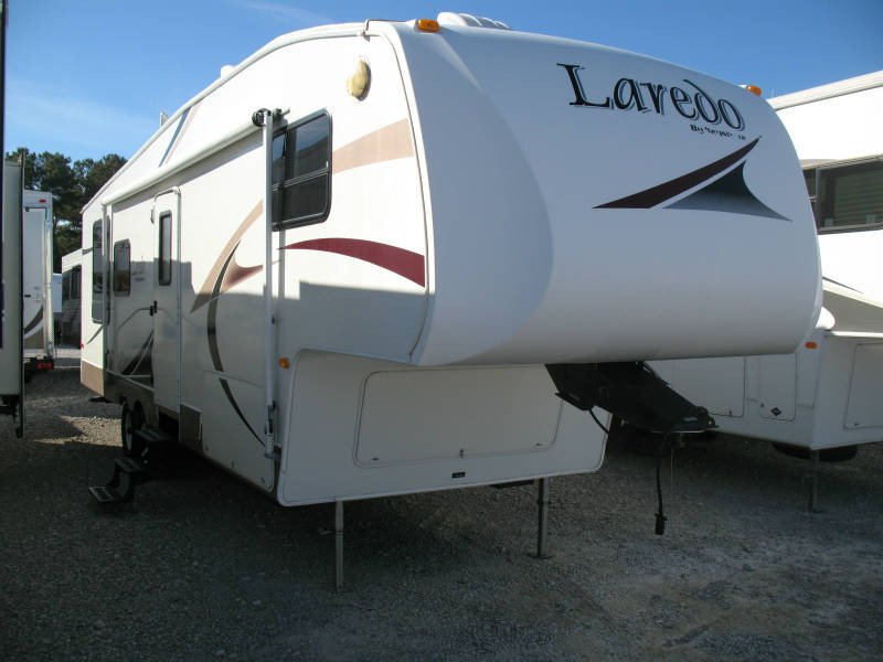 USED 2007 KEYSTONE LAREDO 29RL - Overview | Berryland Campers