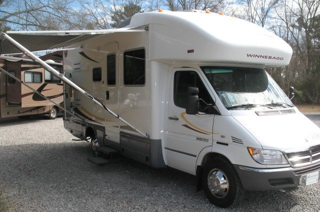 USED 2007 WINNEBAGO VIEW 23B - Overview | Berryland Campers