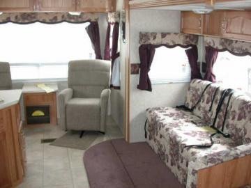 NEW 2006 PALOMINO PUMA 26RLSS - Overview | Berryland Campers