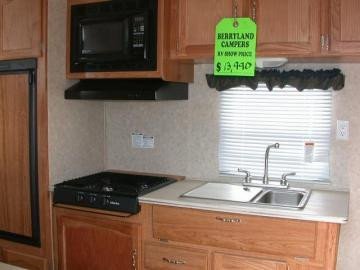 NEW 2006 PALOMINO PUMA 27FQ - Overview | Berryland Campers