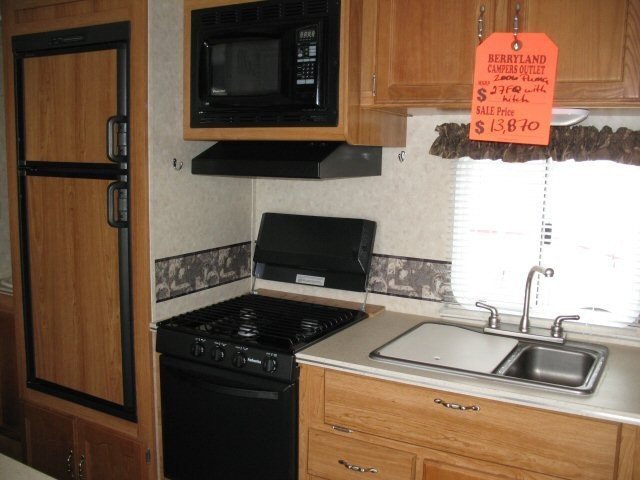 USED 2006 PALOMINO PUMA 27FQ - Overview | Berryland Campers