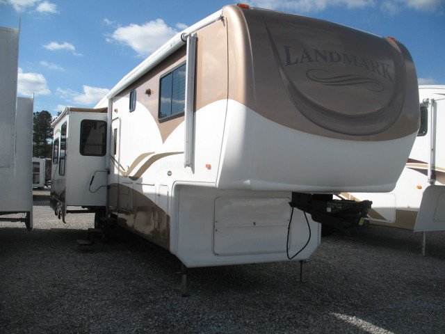 USED 2006 HEARTLAND LANDMARK GRAND - Overview | Berryland Campers