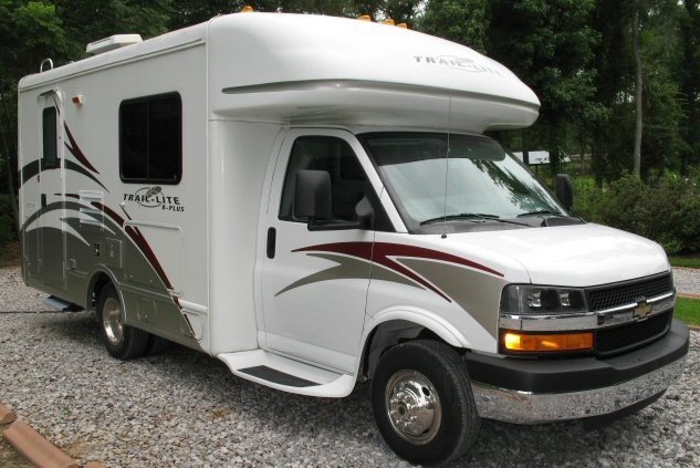 USED 2006 R-VISION TRAIL-LITE 22 - Overview | Berryland Campers
